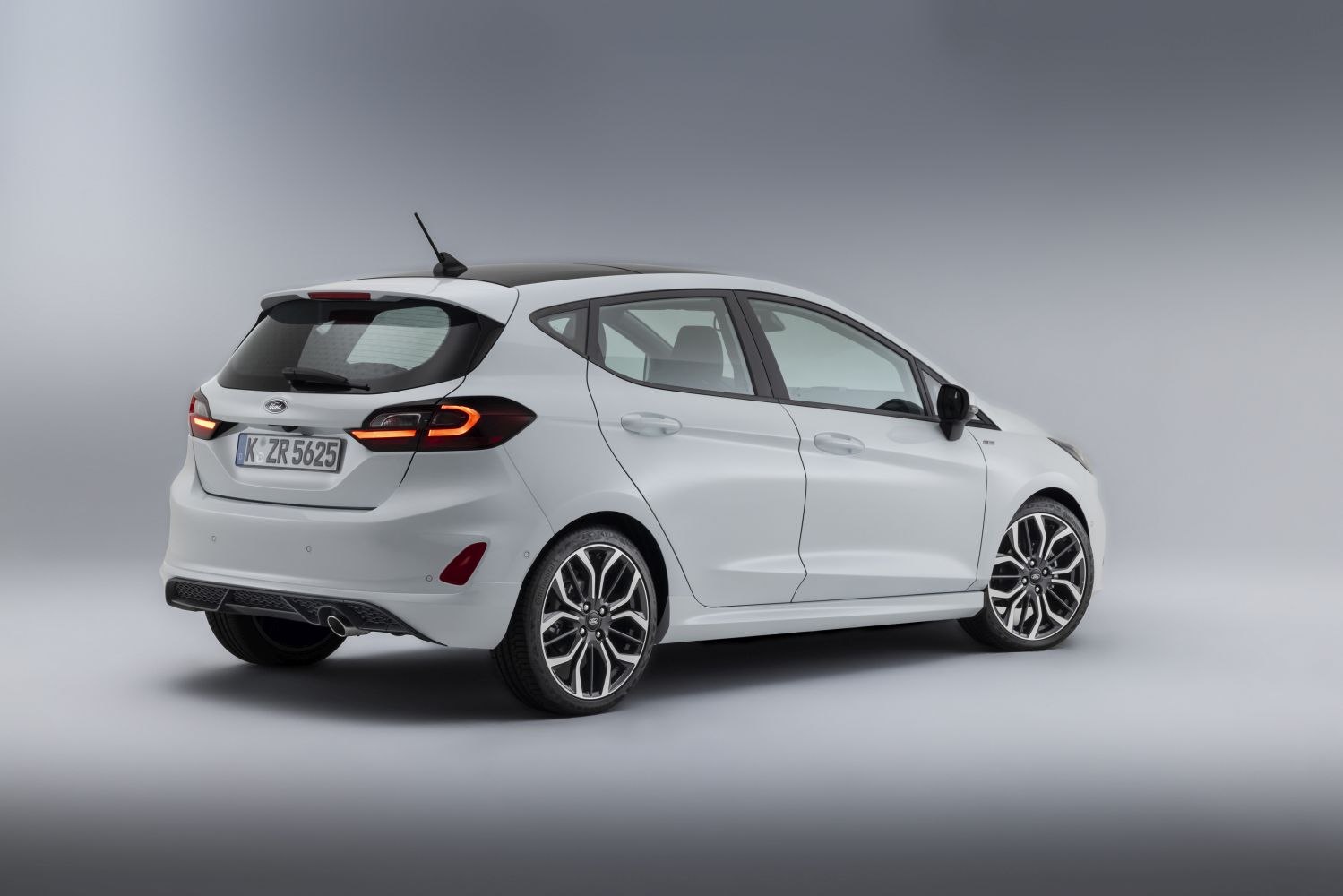 Ford Fiesta VIII (Mk8, facelift 2022) 5 Door 1.0 EcoBoost (125 Hp)